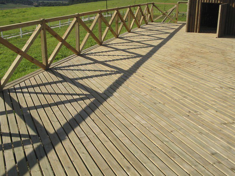 Deck Pinus Tratado - Kaska | Playgrounds e Madeiras Ecológicas Deck Pinus Tratado - Kaska | Playgrounds e Madeiras Ecológicas
